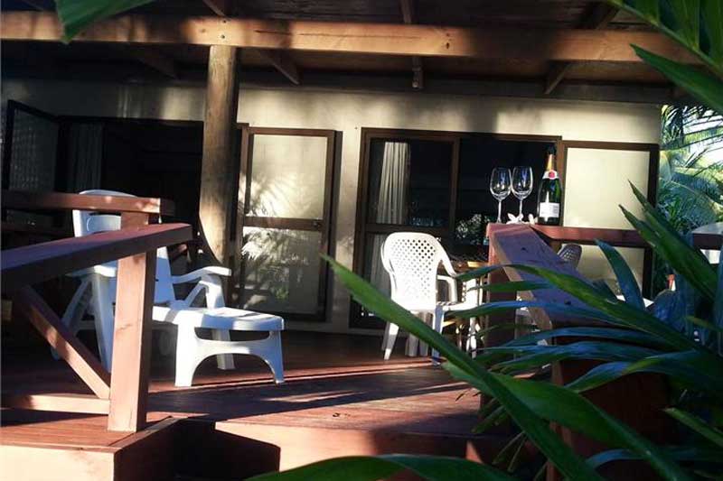 Sunset-Palms-Front-deck - Experience Rarotonga, Cook Islands Holiday ...