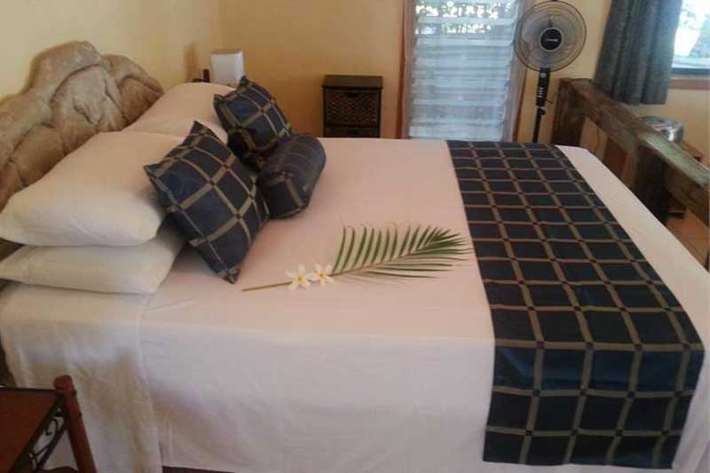 Sunset-palms-Studio-sleeping-area - Experience Rarotonga, Cook Islands ...